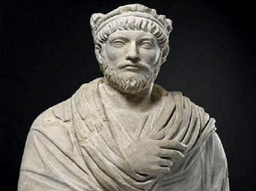 Juliano: el canto de cisne del paganismo : Historia General